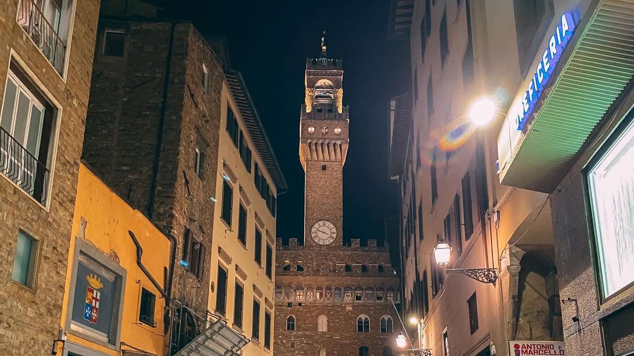 Why is Florence Magical at Night 🇮🇹 - YouTube