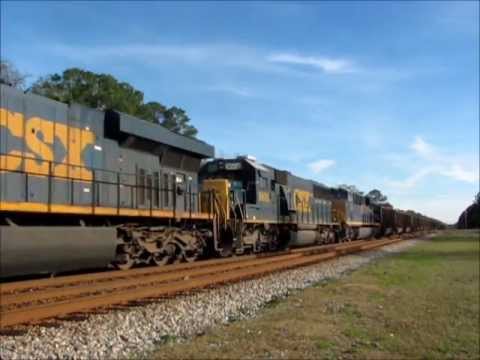 CSX T081 With CSX "Boxcar Logo" ES44AC Folkston, GA 2/20/12 - YouTube