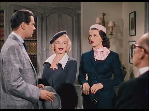 marilyn monroe 1953 erkekler sarışınları sever filmi otelden ayrılma sahnesi türkçe