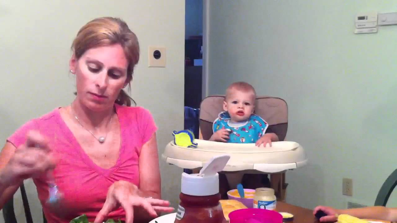 Ham boogers and bue-nuh-corns - YouTube