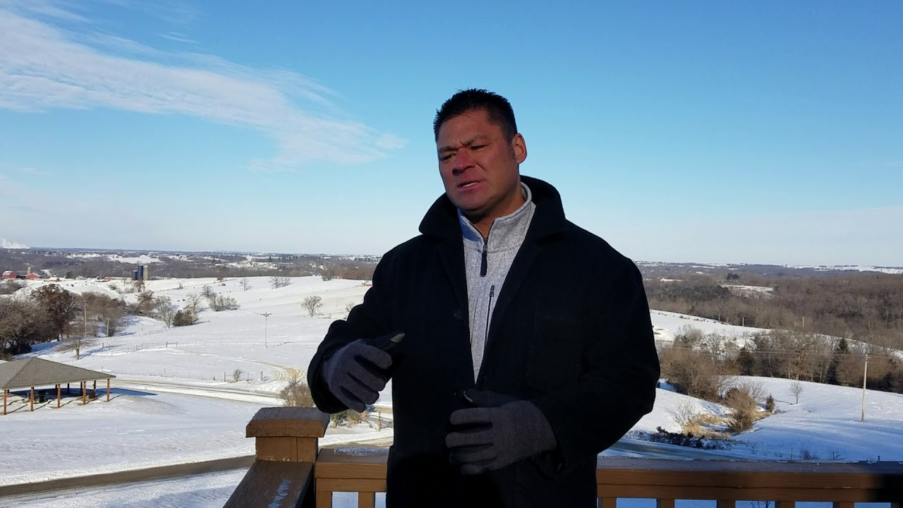 Dr. InJun Chong - A moment to reflect on our identity. - YouTube