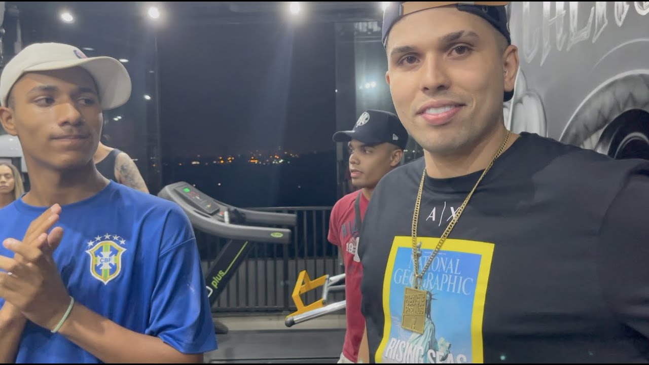 MC MARKS CONHECEU OS MCS DA MANSÃO MAROMBA - YouTube