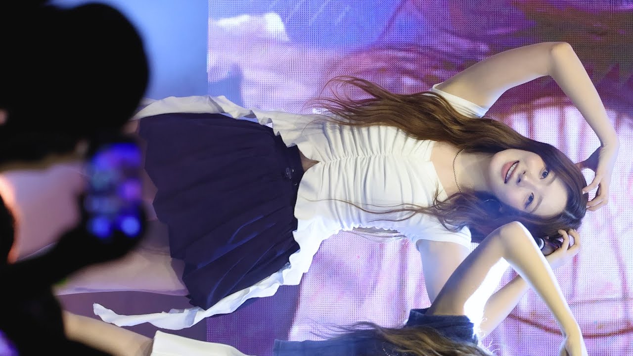 250529 스테이씨(STAYC) 세은(SEEUN) Teddy Bear(테디베어) 직캠 FANCAM - 유한대학교 축제 - YouTube