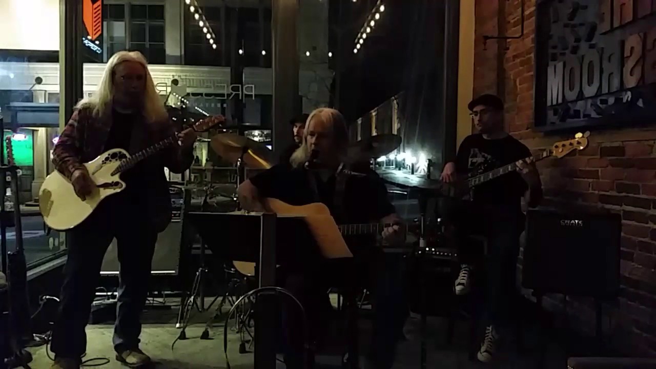 Norfolk-N-Way White Room - YouTube