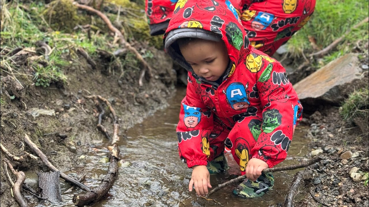 I LET BABY KYZA JUMP IN THE BIGGEST MUDDY PUDDLE EVER!!!!!!! UK FAMILY ...