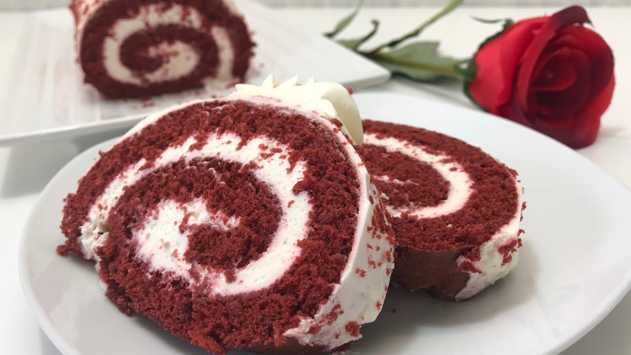 bûche red velvet , gâteau roulé red velvet - YouTube