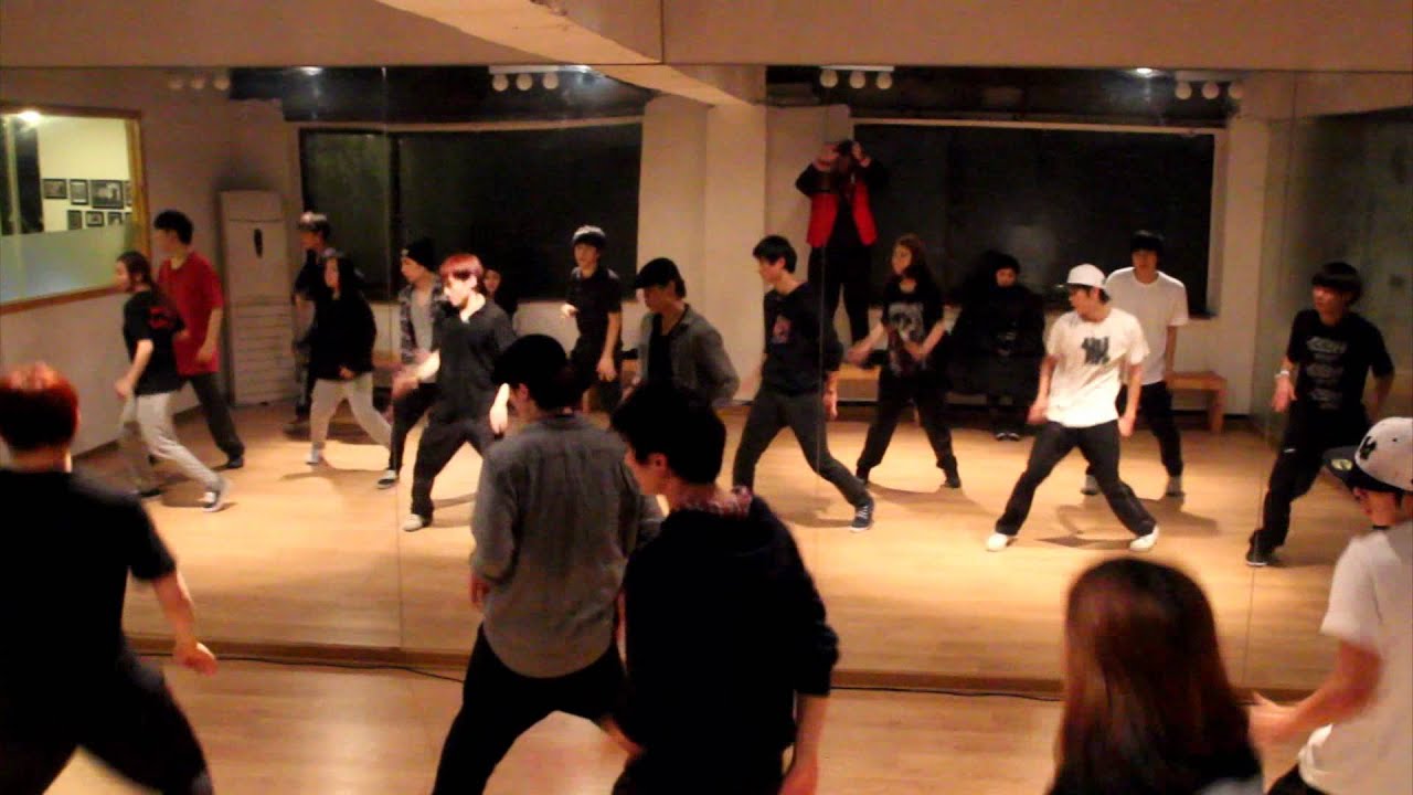 2012 urbanplay dnace academy-URBAN STYLE CLASS!!! - YouTube