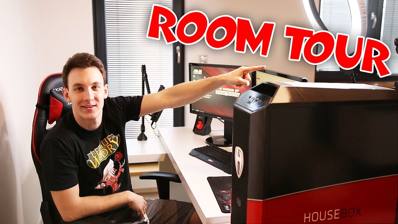 Stěhuju se s Baxem a Wedrym?! + ROOM TOUR | HouseBox - YouTube