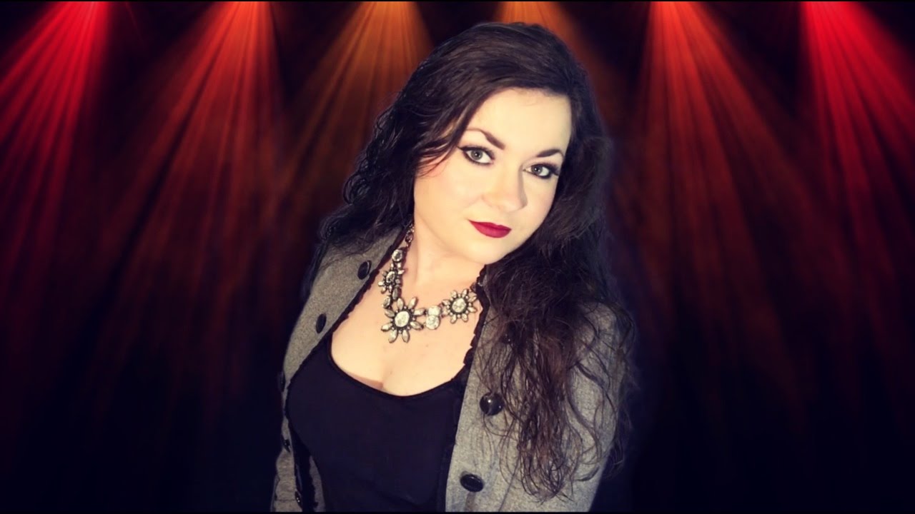 "Someone's Watching Over Me" (by Hilary Duff) Cover by Robyn Mae - YouTube