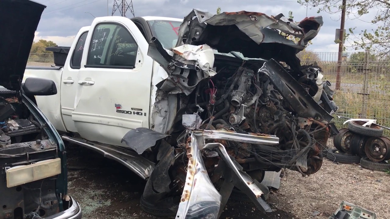 Junk Yard Hoopties- Completely DESTROYED Duramax Diesel GMC Sierra ...
