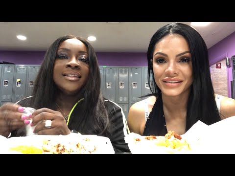 STRIP CLUB HOUSE MOM (AUDITIONS) • WINGS • RICE & CHICKEN • MUKBANG