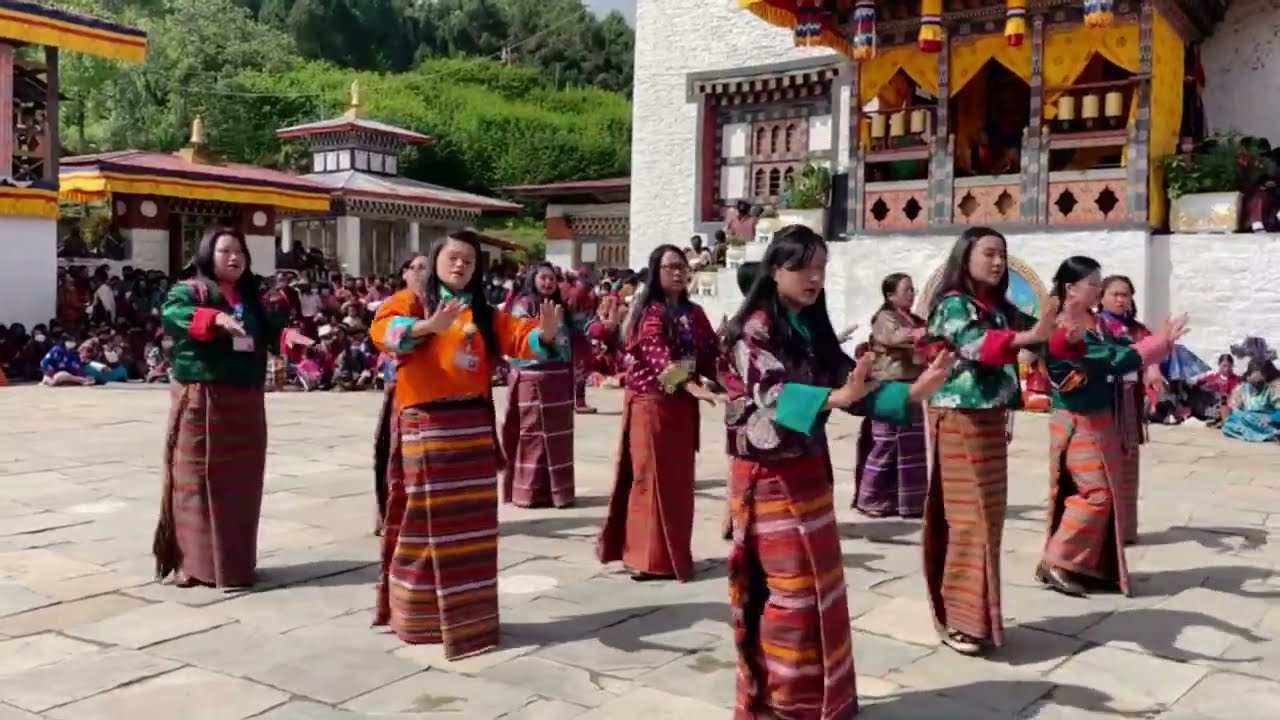 Boedra Dance | Bhutan Dance | Tshechu Festival In Bhutan - YouTube