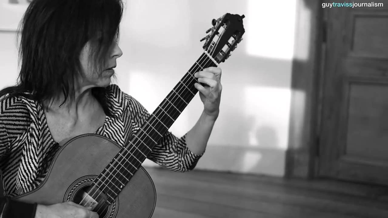 Dale Kavanagh plays Gibson Avenue - YouTube