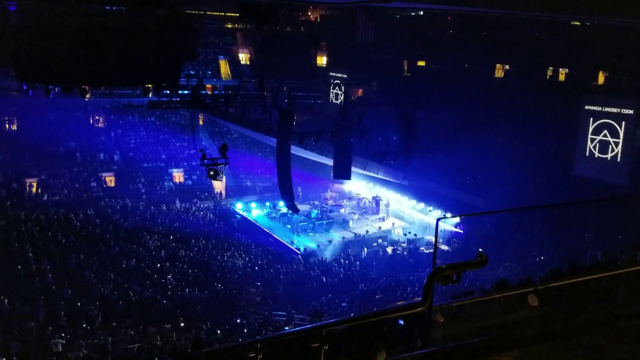 Amanda Cook - You Make Me Brave (Hillsong United The People Tour NYC ...