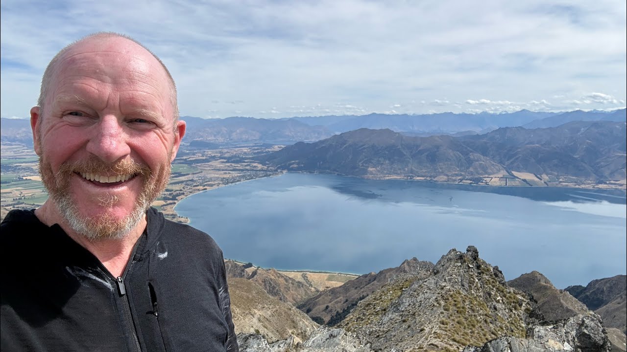 Day 132 - Top Timaru Hut to Pakituhi Hut - YouTube