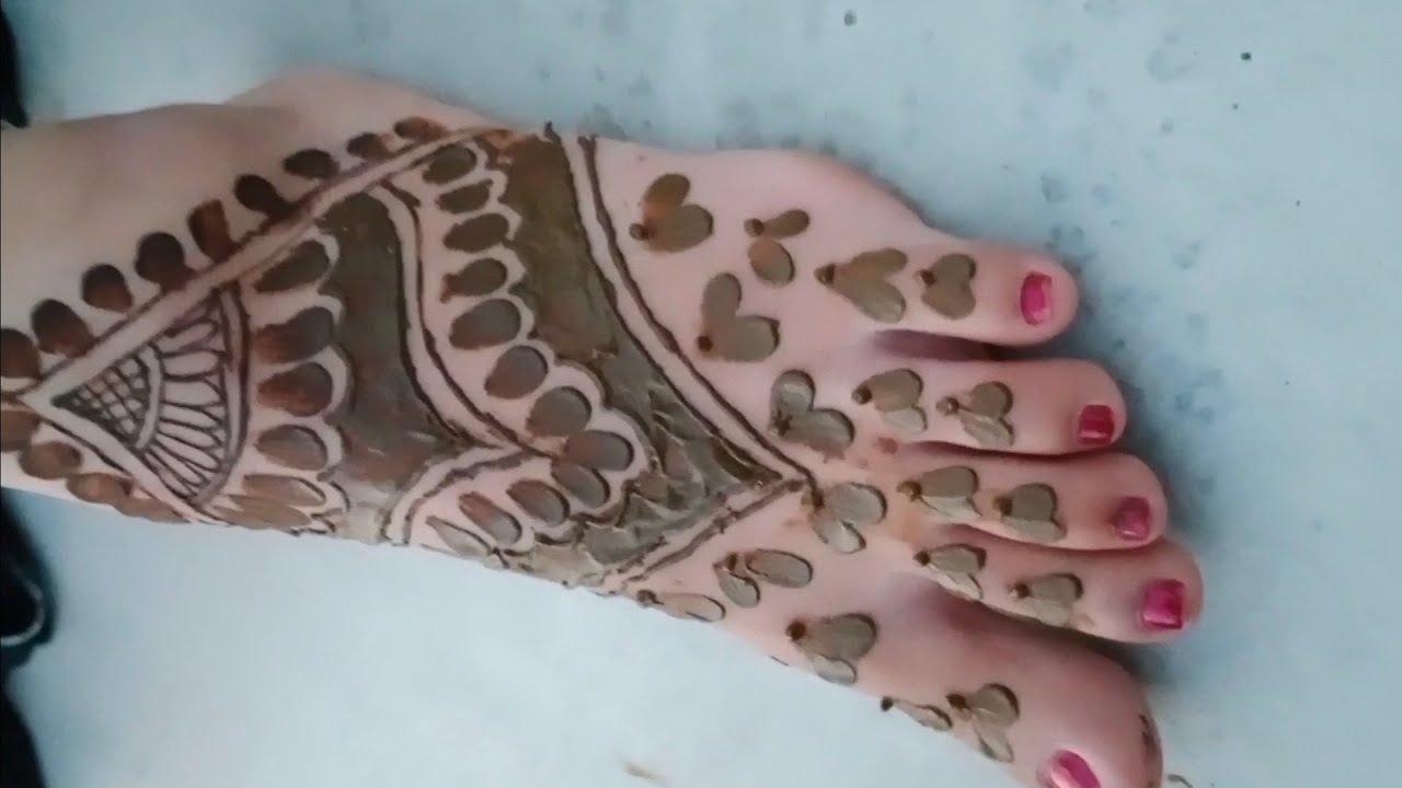 easy and simple front foot ki mehandi |very simple and easy mehandi ...