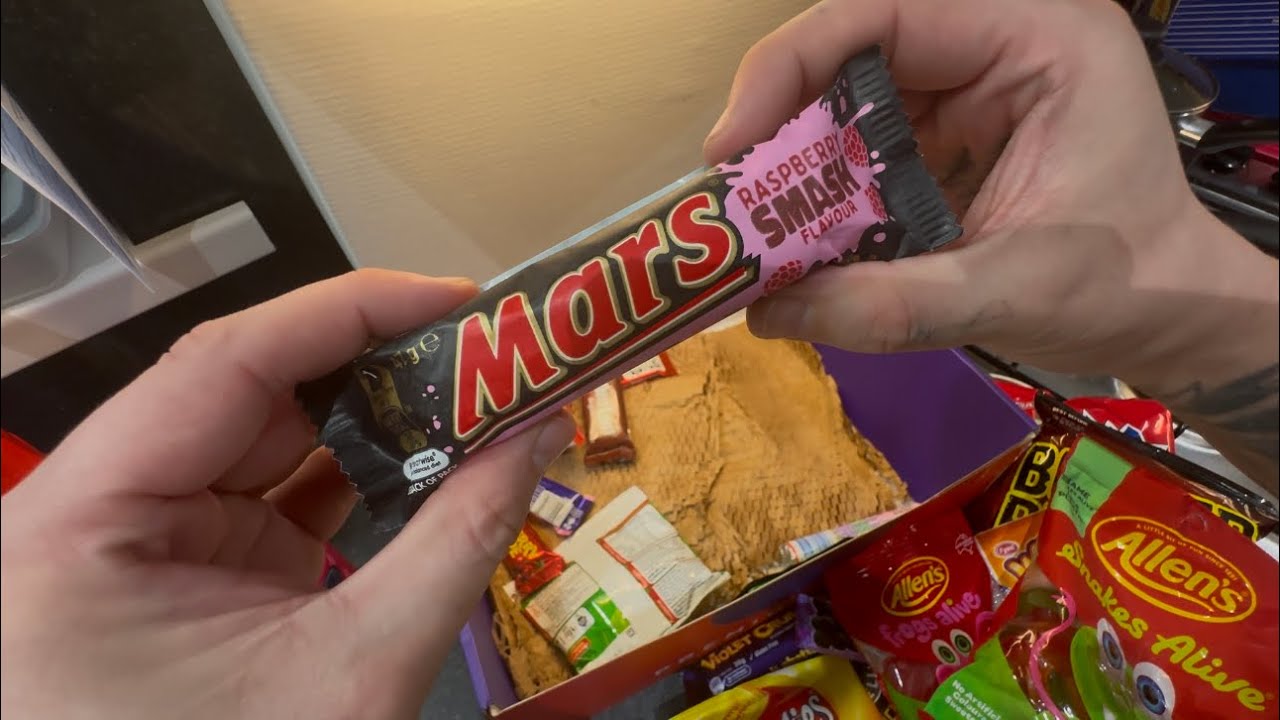 SNACK VERSE - AUSTRALIA SNACKS & DRINKS UNBOXING - YouTube