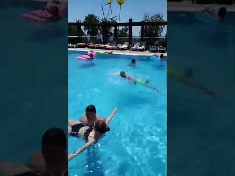 OTELDE HAVUZ MACERASI