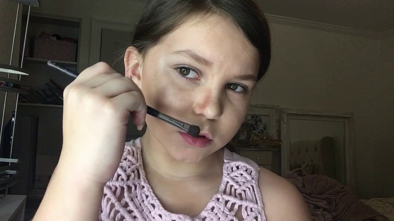 Makeup tutorial and unboxing |Ava Belcher - YouTube