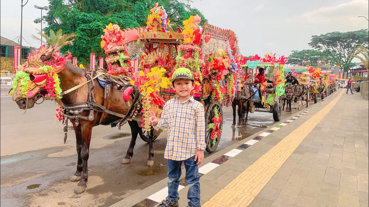 WISATA KUDA DELMAN HIAS KUNINGAN - YouTube