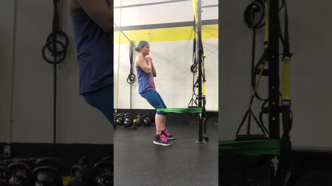 Negative Spanish Squats - YouTube