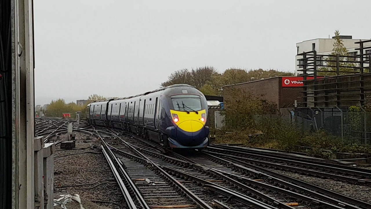 *RARE* Class 395s depart Brighton for Hastings - YouTube
