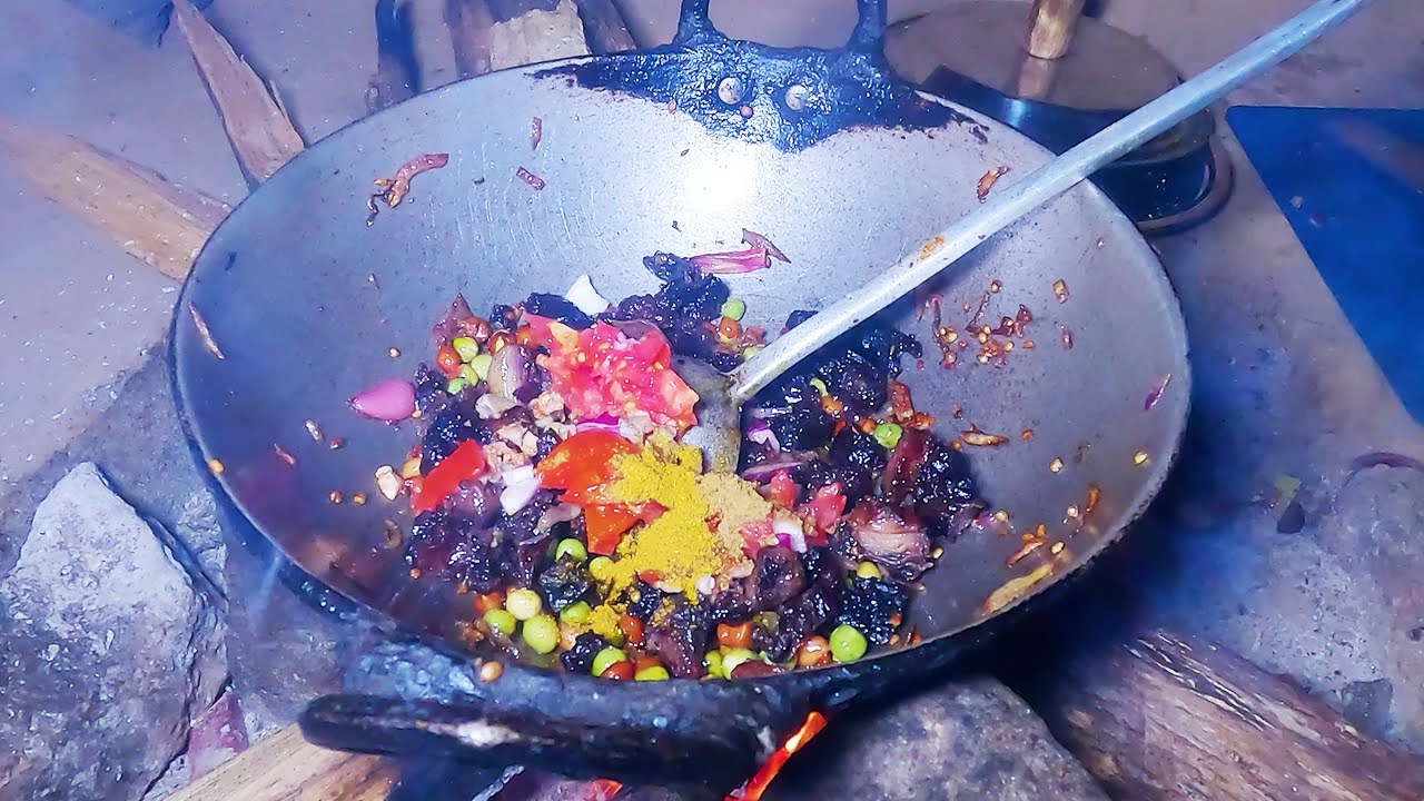 buff dry meat curry at dinner || laxmi cooking @suryalaxmivlogs - YouTube