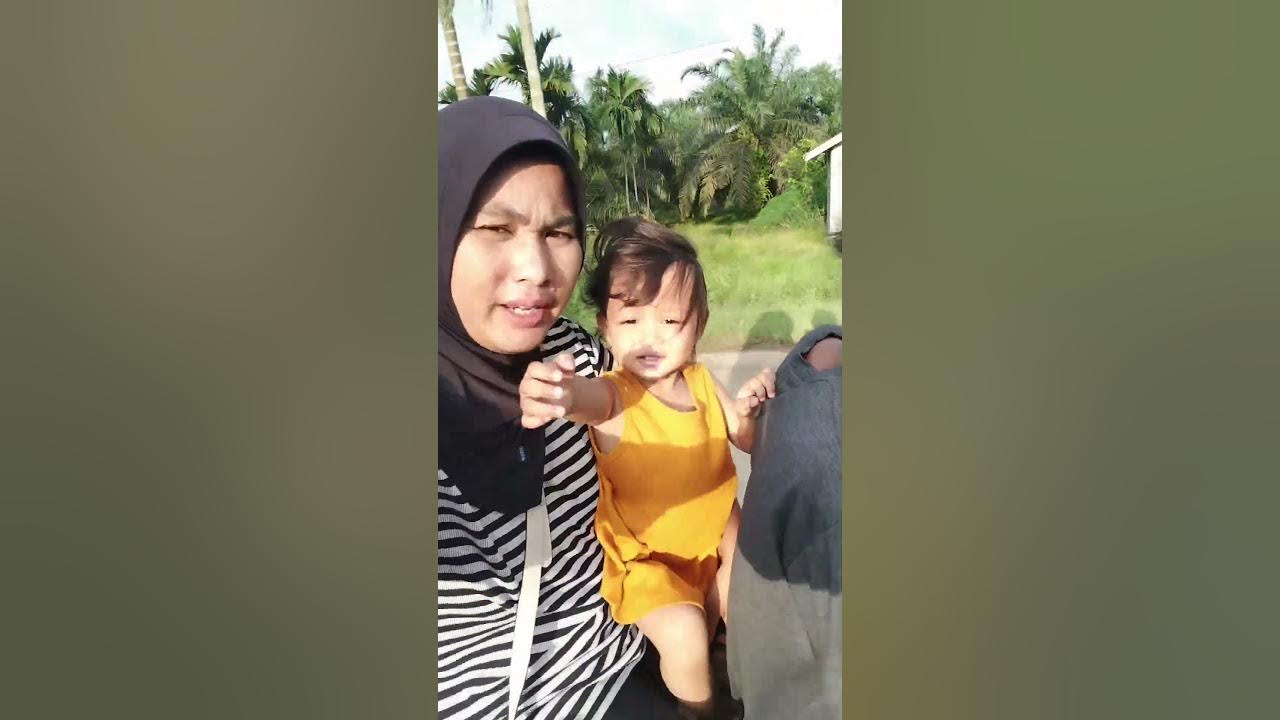 Jalan jalan sore bareng Kinara - YouTube