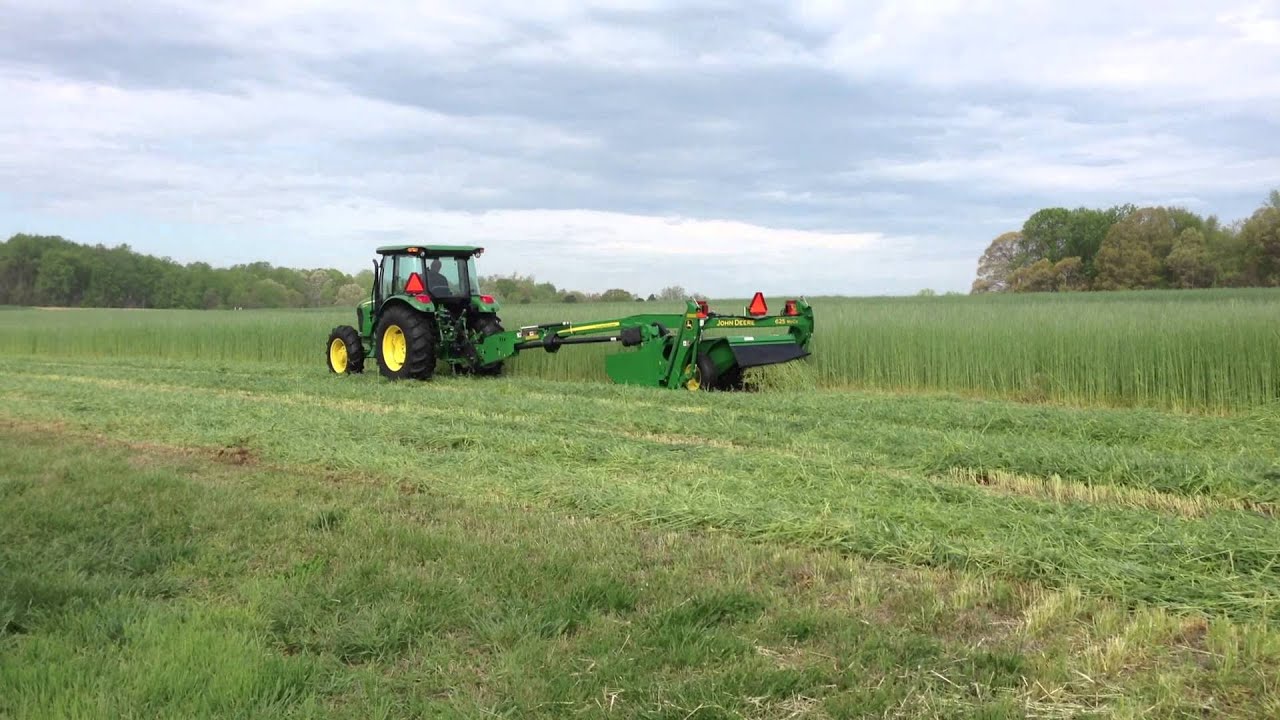 John Deere 5083E JD 625 MoCo Mower Conditioner 2013 NC Hay Day - YouTube
