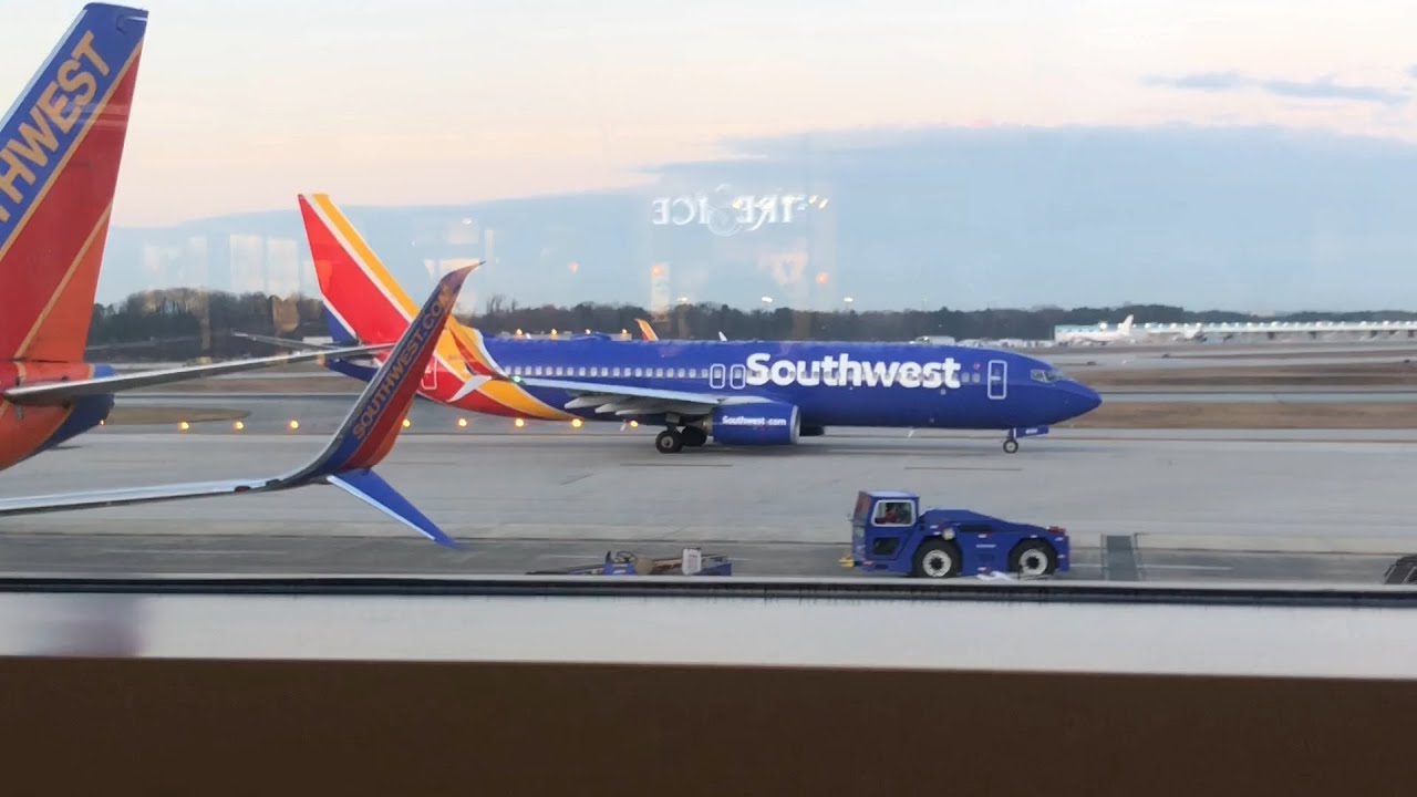 Plane spotting BWI - YouTube