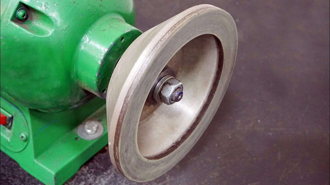 Setting the Diamond Cup on the Sharpener - YouTube