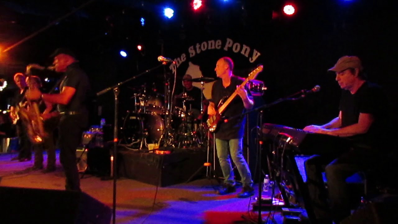 JOHN CAFFERTY & THE BEAVER BROWN BAND " TENDER YEARS " STONE PONY 06-23 ...