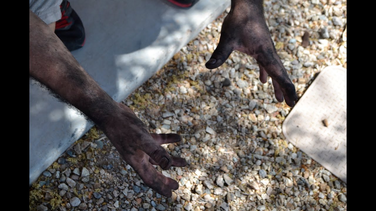 How to Clean Greasy Hands - Using only one ingredient you probably have ...