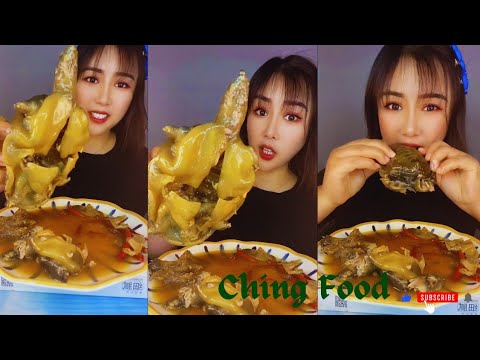 Chinese Girl Eats Fresh Boiled Tortoise🐢 Chinese Food Video 🤤 Ching ...
