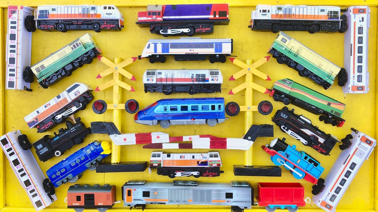 Kereta Api,Kereta Cepat,Cc206,Cc201,Kereta Bandara,Bb200,Bb202,Gerbong ...