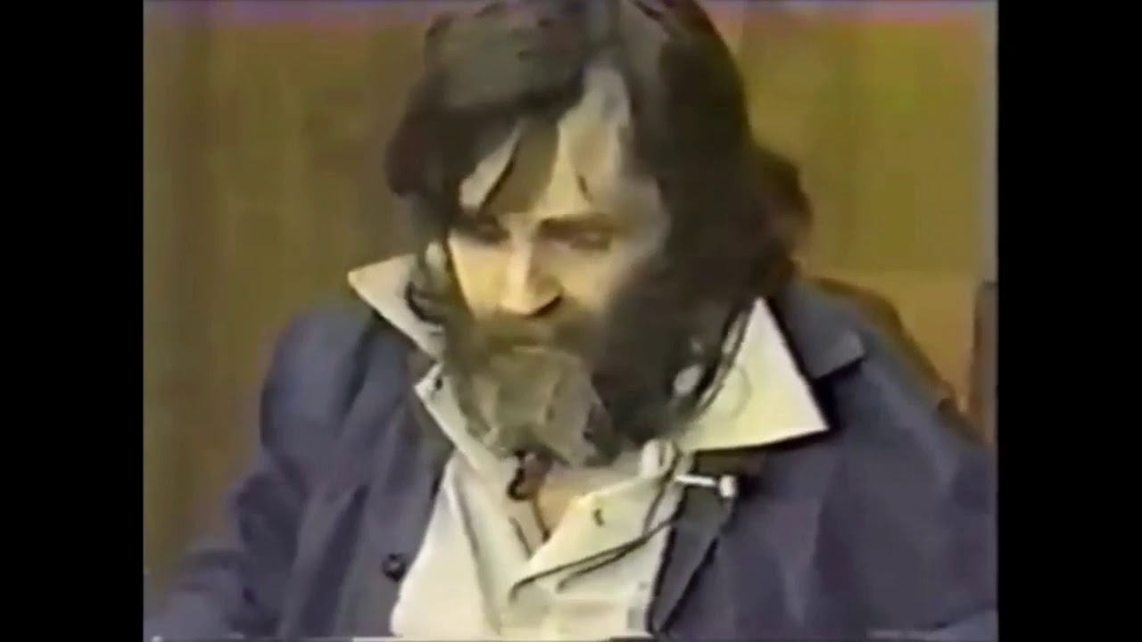 Charles Manson dance to Death Grips and Crystal Castles - Mashup Bb ...