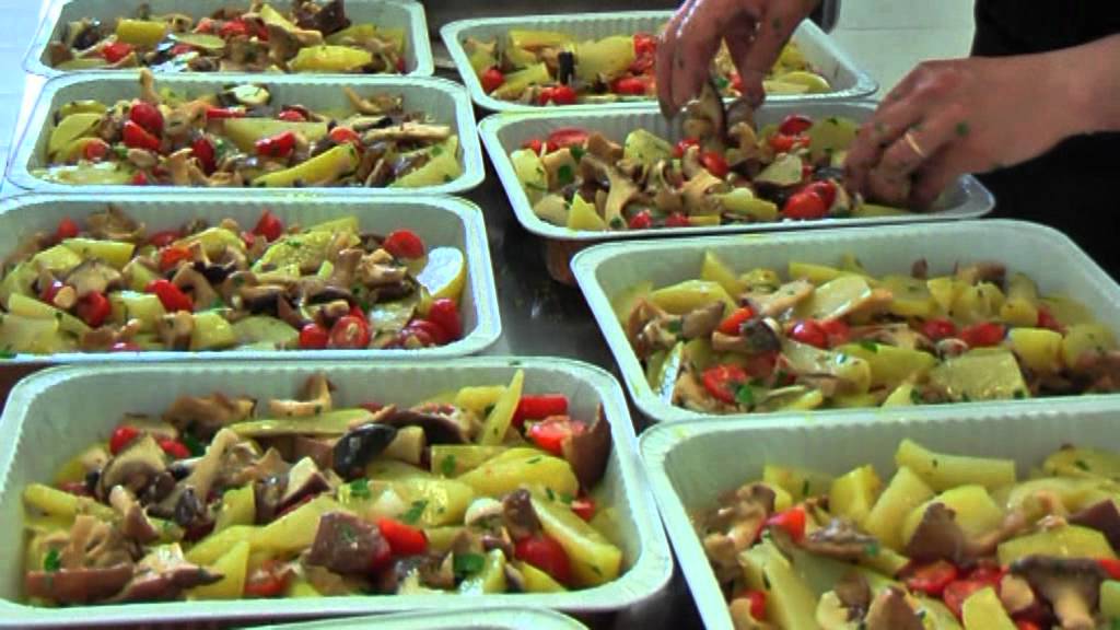 BAT COOKING Einaudi ricette - YouTube