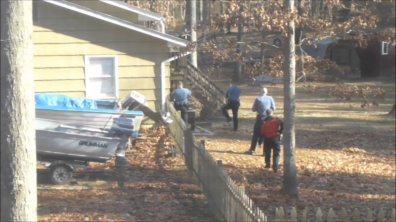 Police raid at my neighbor's house - YouTube