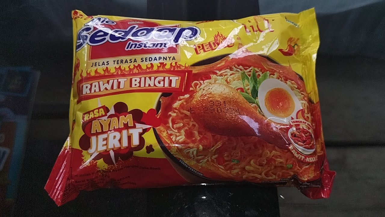 Review Produk #2355 : Mie Sedaap Rawit Bingit Rasa Ayam Jerit - YouTube