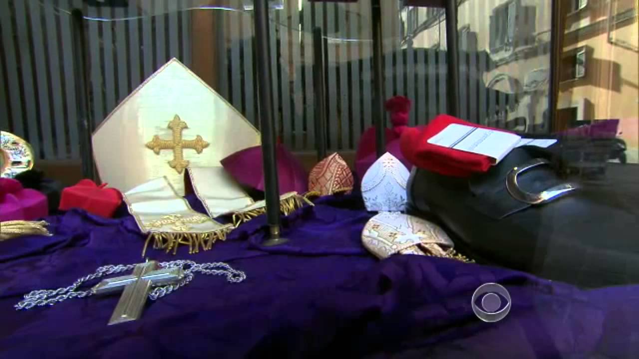 Dressing the new pope - YouTube