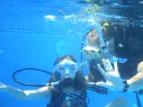 Dive Academy Santa Pola - PADI Bubblemaker - YouTube