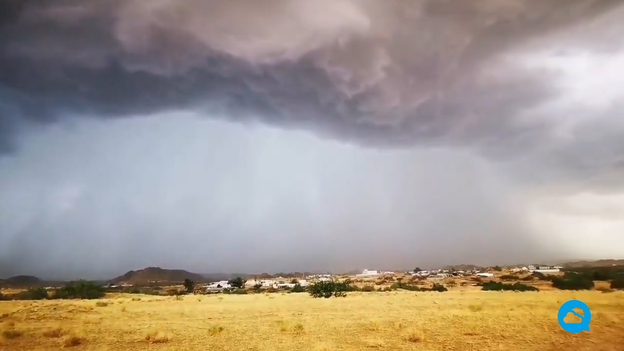 Severe storms in western Saudi Arabia - YouTube