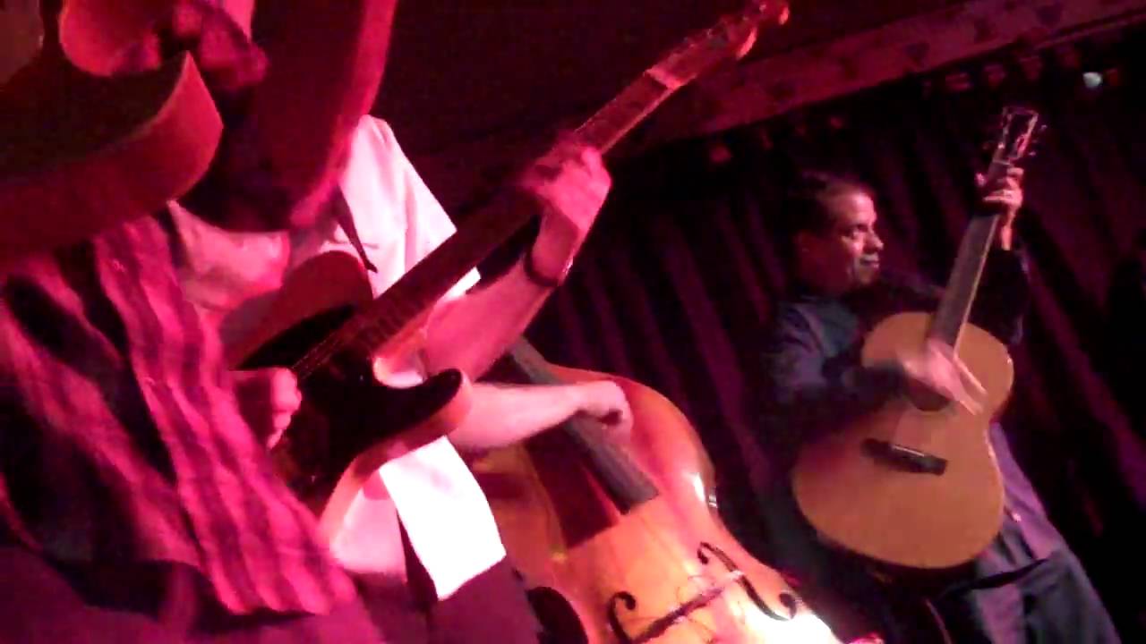 Wayne "The Train" Hancock - YouTube