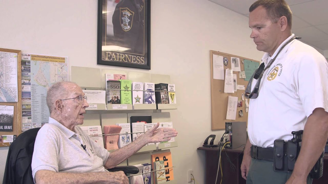 Sheriff's Office volunteer finds meaning in service - YouTube