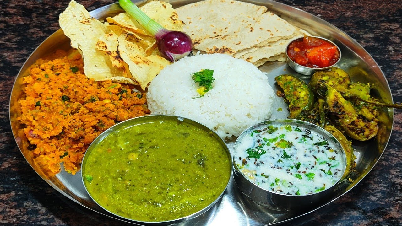 रोजच्या जेवणातली गावरान थाळी | Easy Thali Recipe | - YouTube