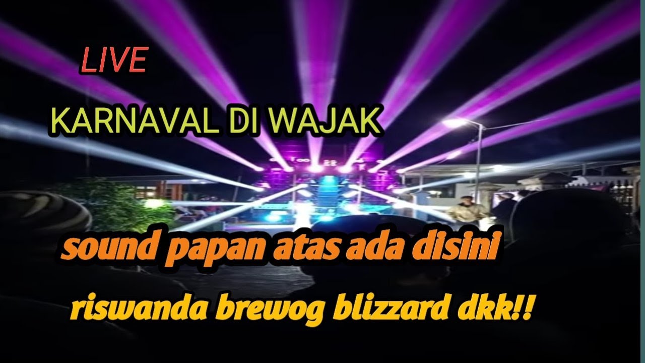 Karnaval budaya di wajak - YouTube
