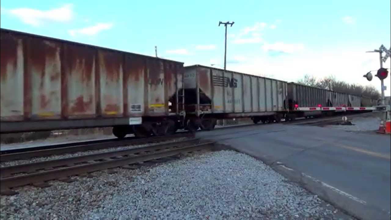 NS 7500 leads the NS 823 - YouTube
