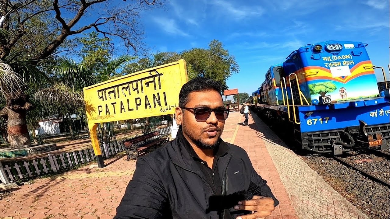 PATALPANI KALAKUND "HERITAGE" METER GAUGE TRAIN JOURNEY | VISTADOME ...