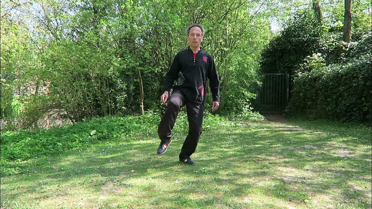 La Marche du Tai Chi - YouTube