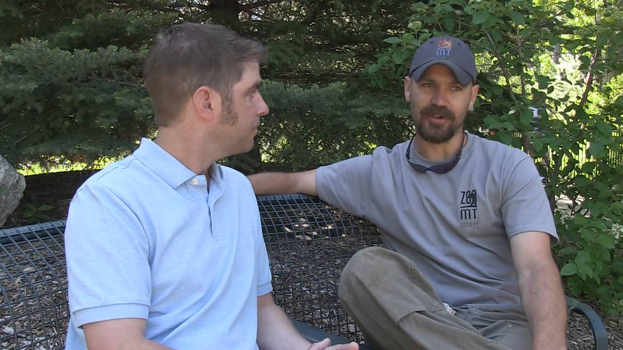 Meet the zookeeper Travis Goebel - YouTube